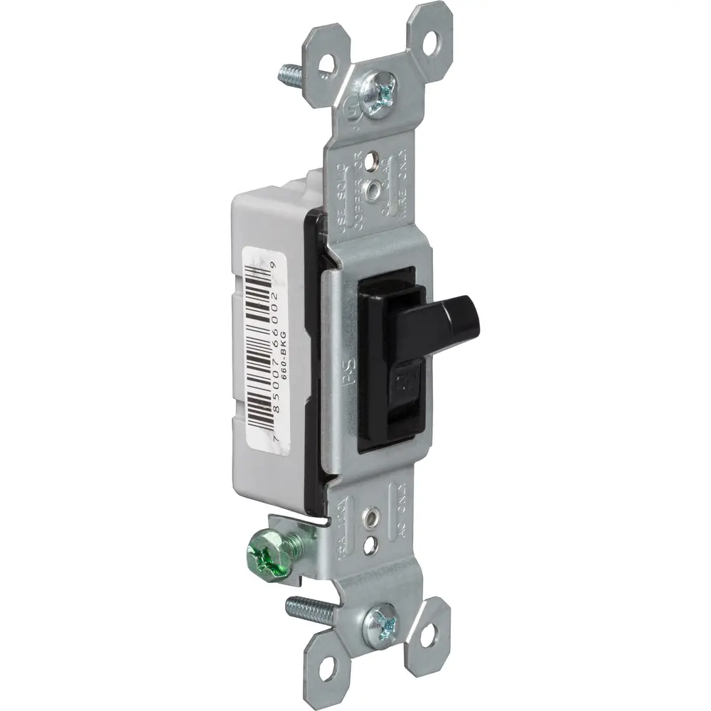 15A 120V Trademaster® Grounding Toggle Switch, Single-Pole, Black