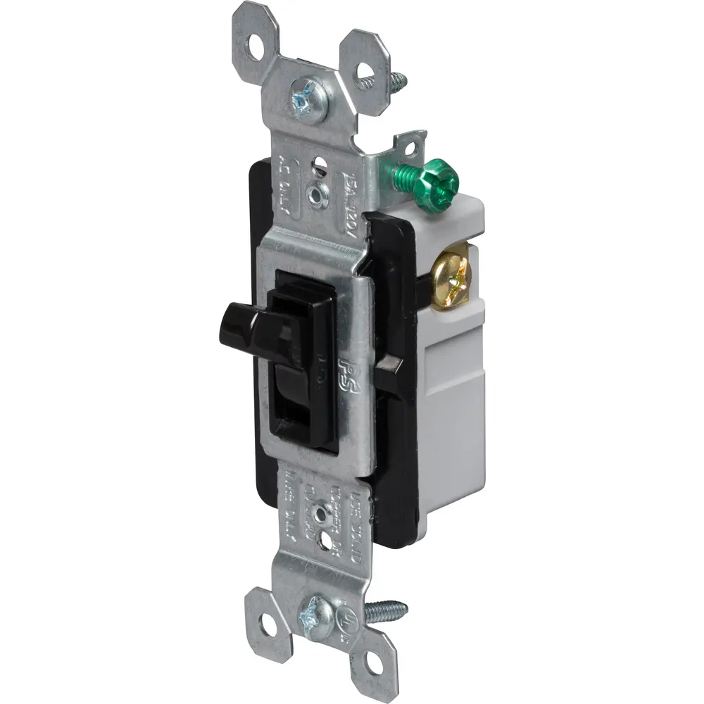15A 120V Trademaster® Grounding Toggle Switch, 3-Way, Black