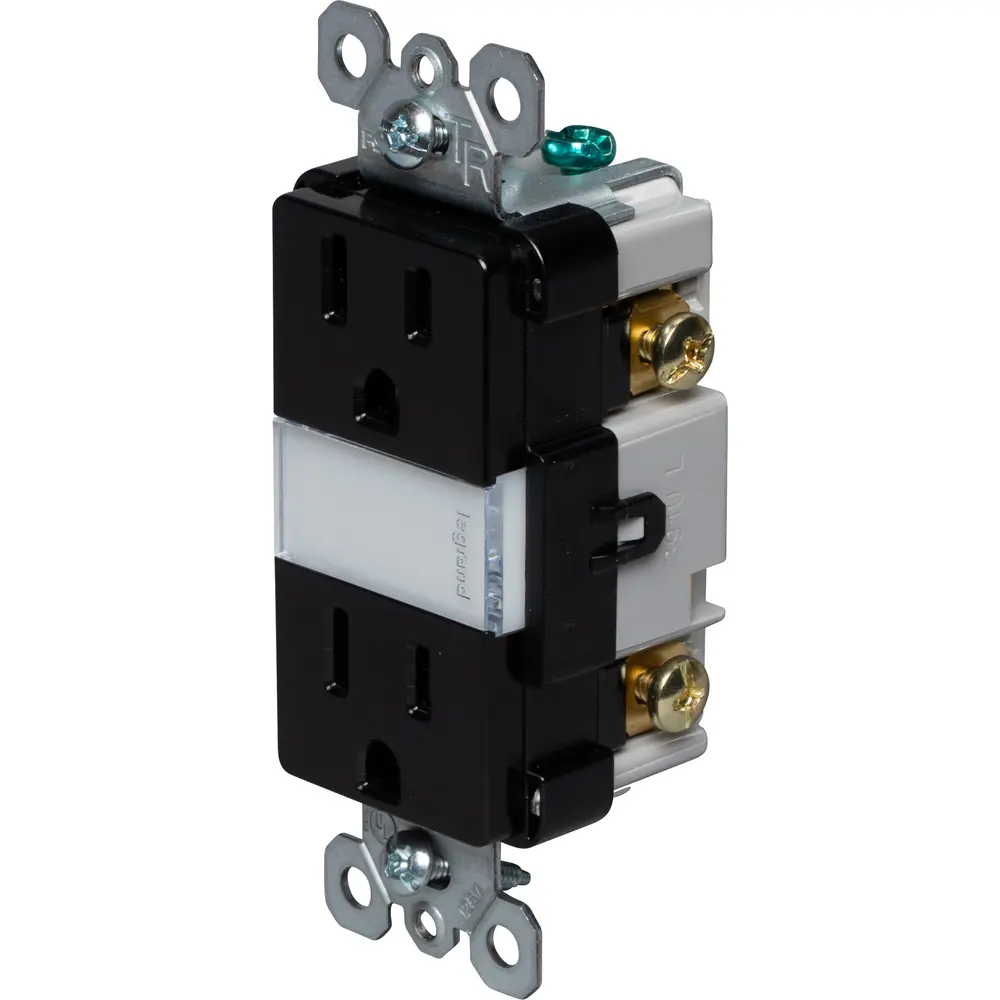 15 A 120/120 VAC Radiant® Tamper-Resistant Outlet w/ Night Light, Black